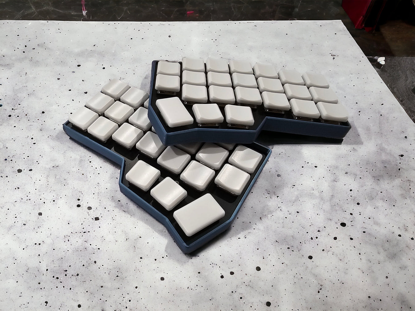 Corne v4: Kailh Choc - Split Ergonomic Keyboard with RGB LED Backlight – AstroErgo