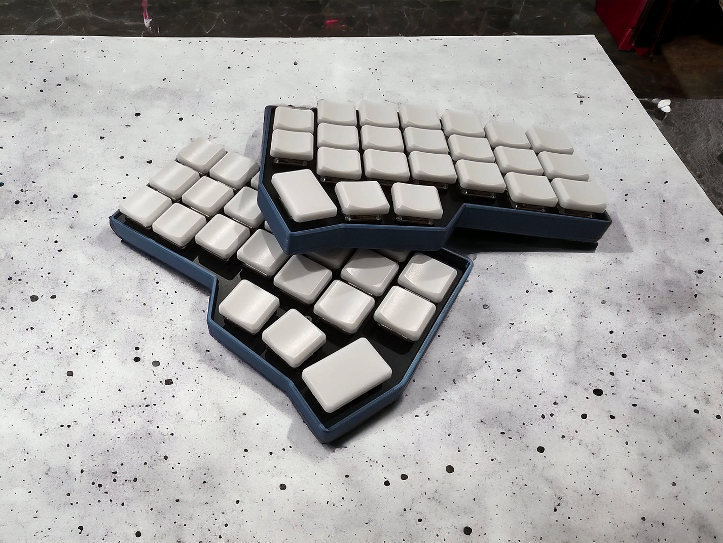 Corne v4: MX - Split Ergonomic Keyboard with Tenting Kit, RGB LED Back ...